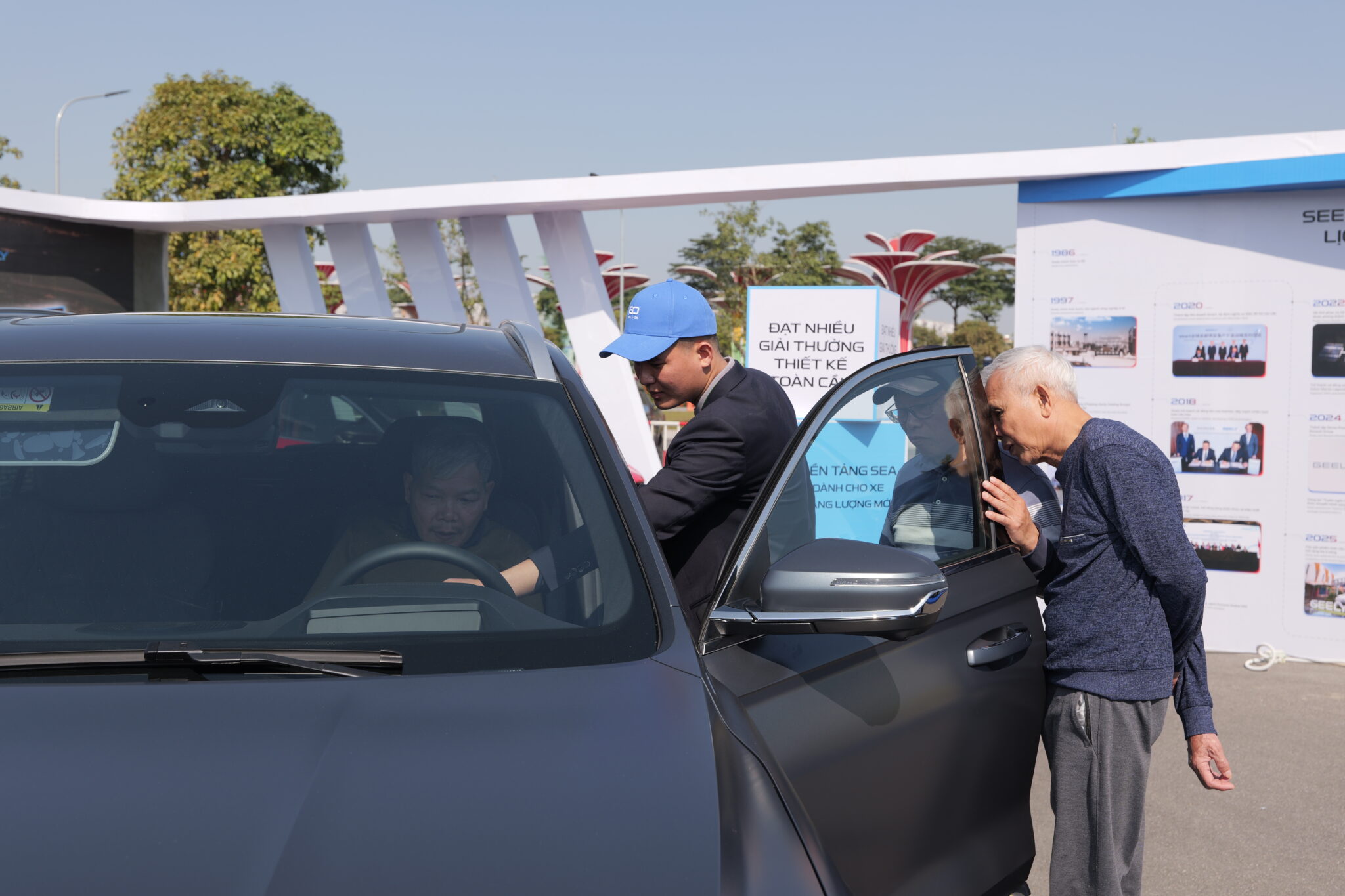 DẤU ẤN CỦA GEELY TẠI VIETNAM MOBILITY SHOW 2025 - Geely Việt Nam